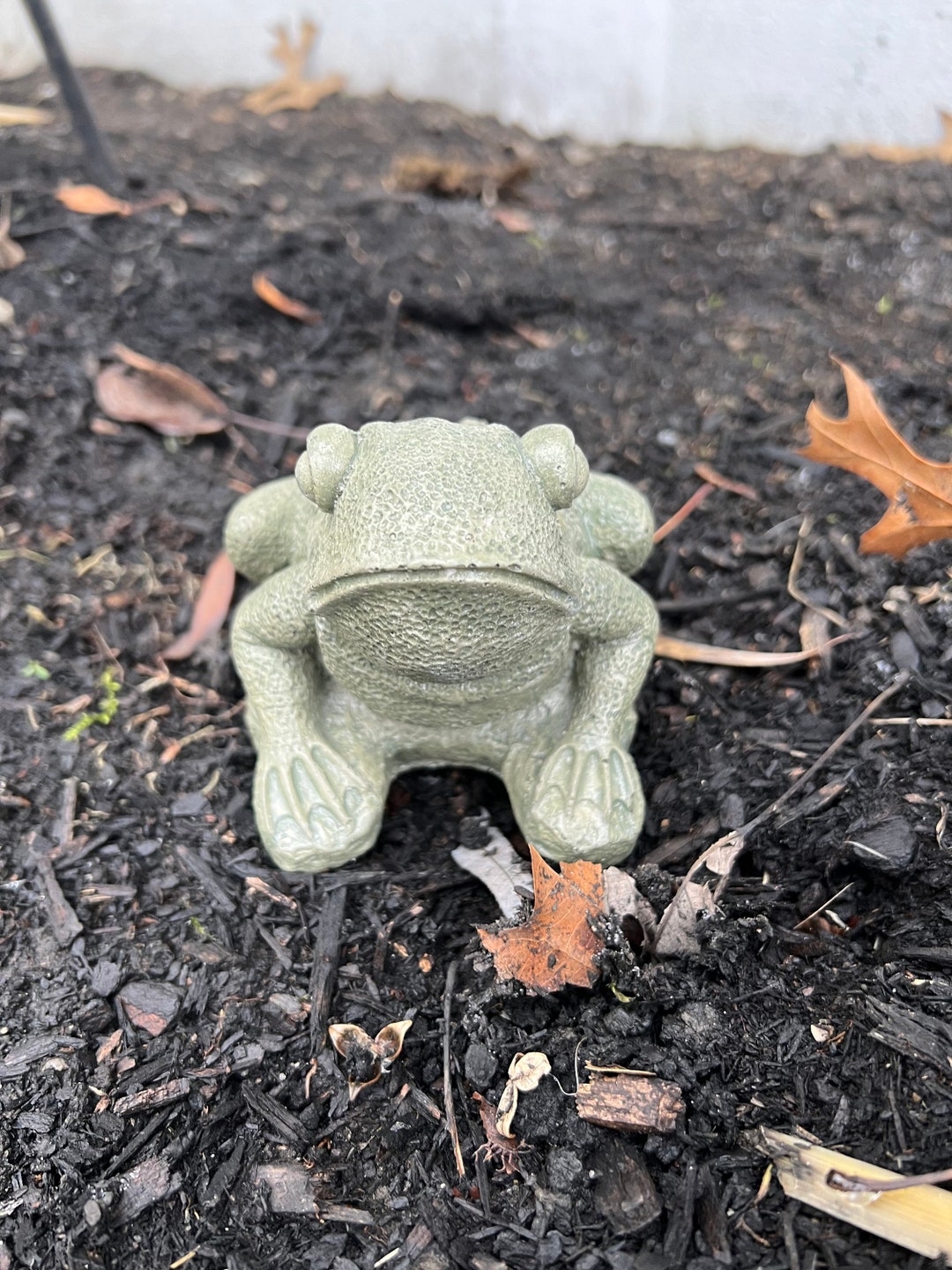 Frog, Concrete Frog,cement Frog, Garden Decor - Etsy