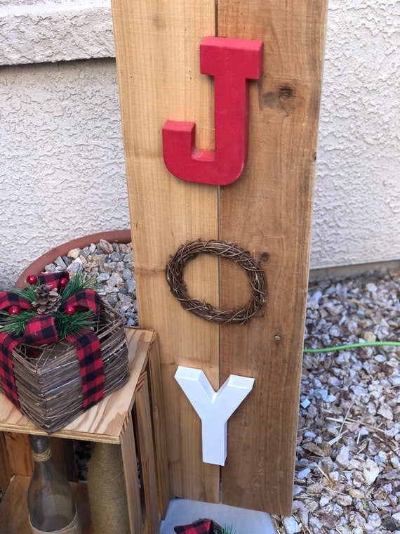 Joy Pallet Sign Wooden Outdoor JOY Sign With Outdoor Paint Garden