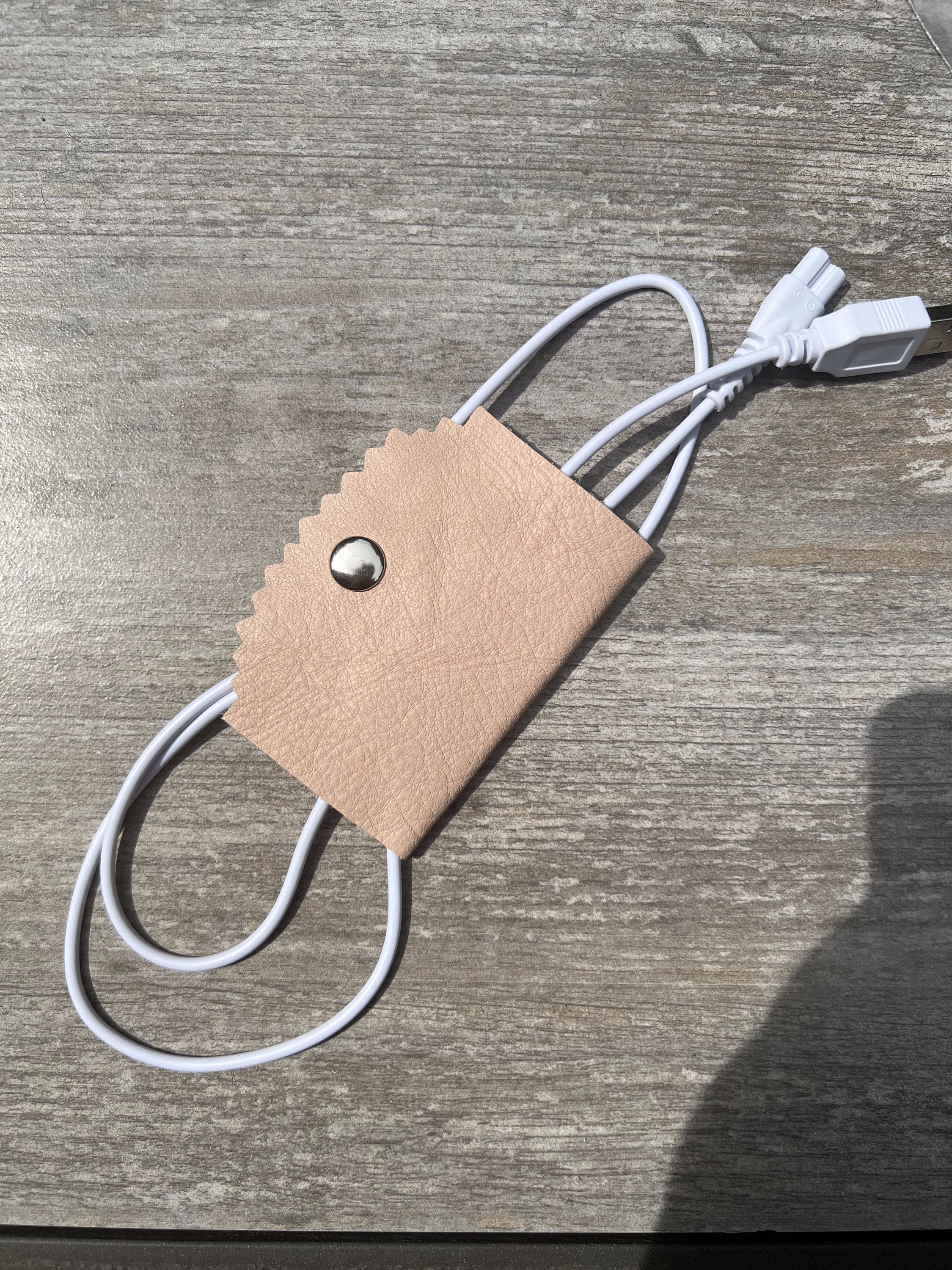 Leather Cord Taco Organizers - Leather Cord Keeper, Wrap Cable Holder ...