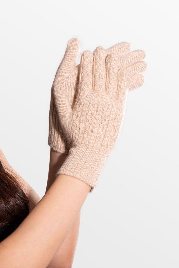 Beige Winter Gloves Hand Gloves Best Winter Gloves Pure Cashmere Gloves Classic Christmas Gifts Unisex Gloves Knitted Gloves Etsy UK