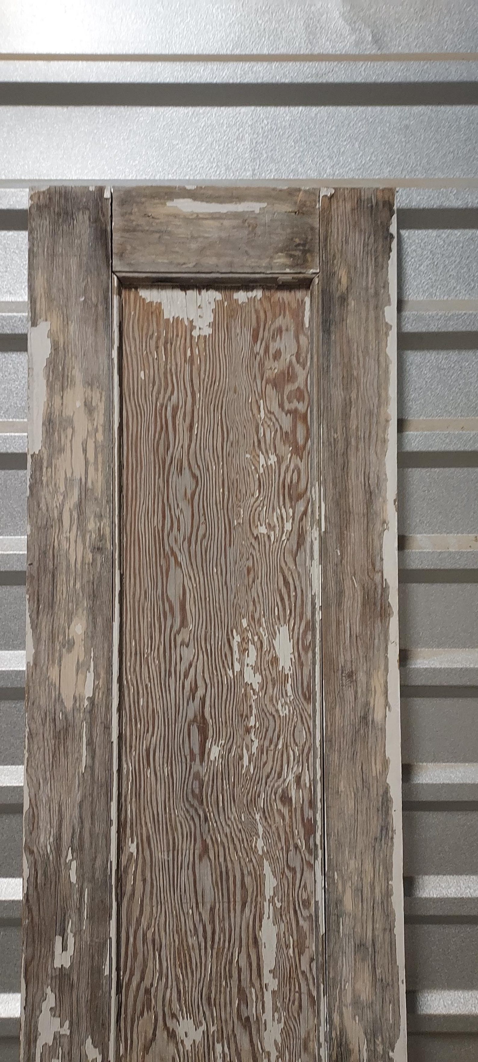 Old Antique 1920's Rustic Farmhouse Door, Old Weathered Chippy Paint ...
