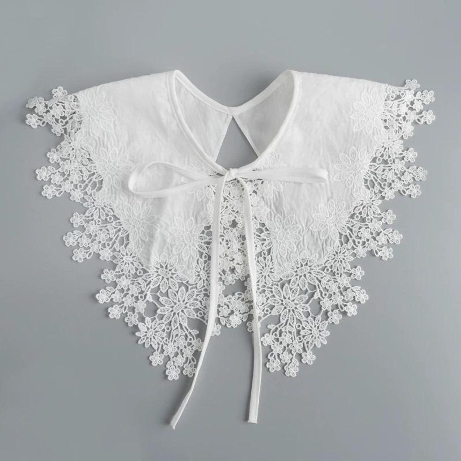 Elegant Lace Collar Necklace, Peter Pan Collar - Detachable Cotton Lace ...