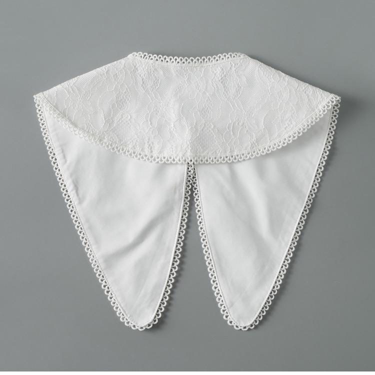 Elegant Lace Collar Necklace, Amice, Peter Pan Collar - Detachable Lace ...