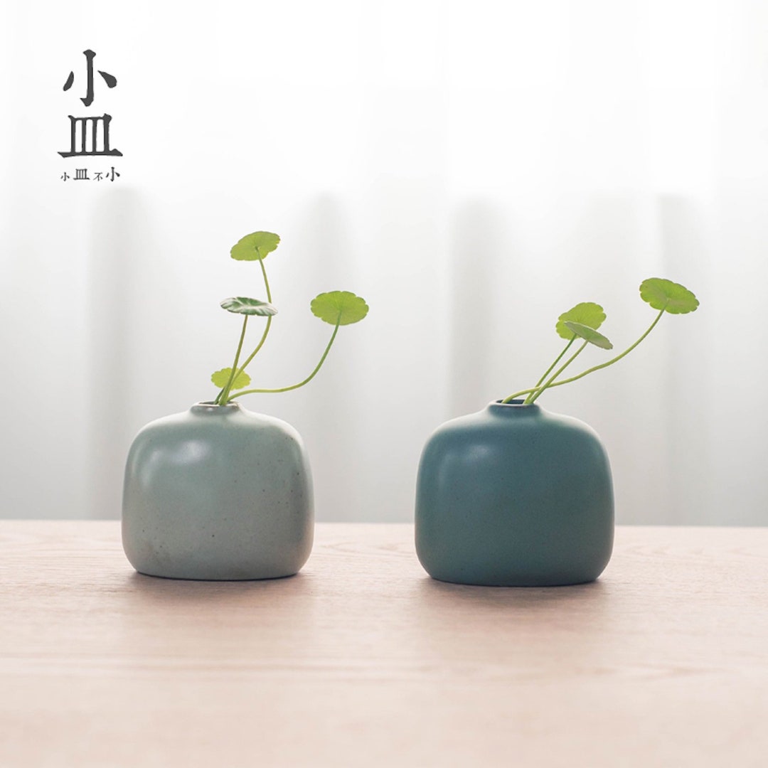 Ceramic Vase, Unique Elegant Gift, MOM Gift, Housewarming Gift, Home ...