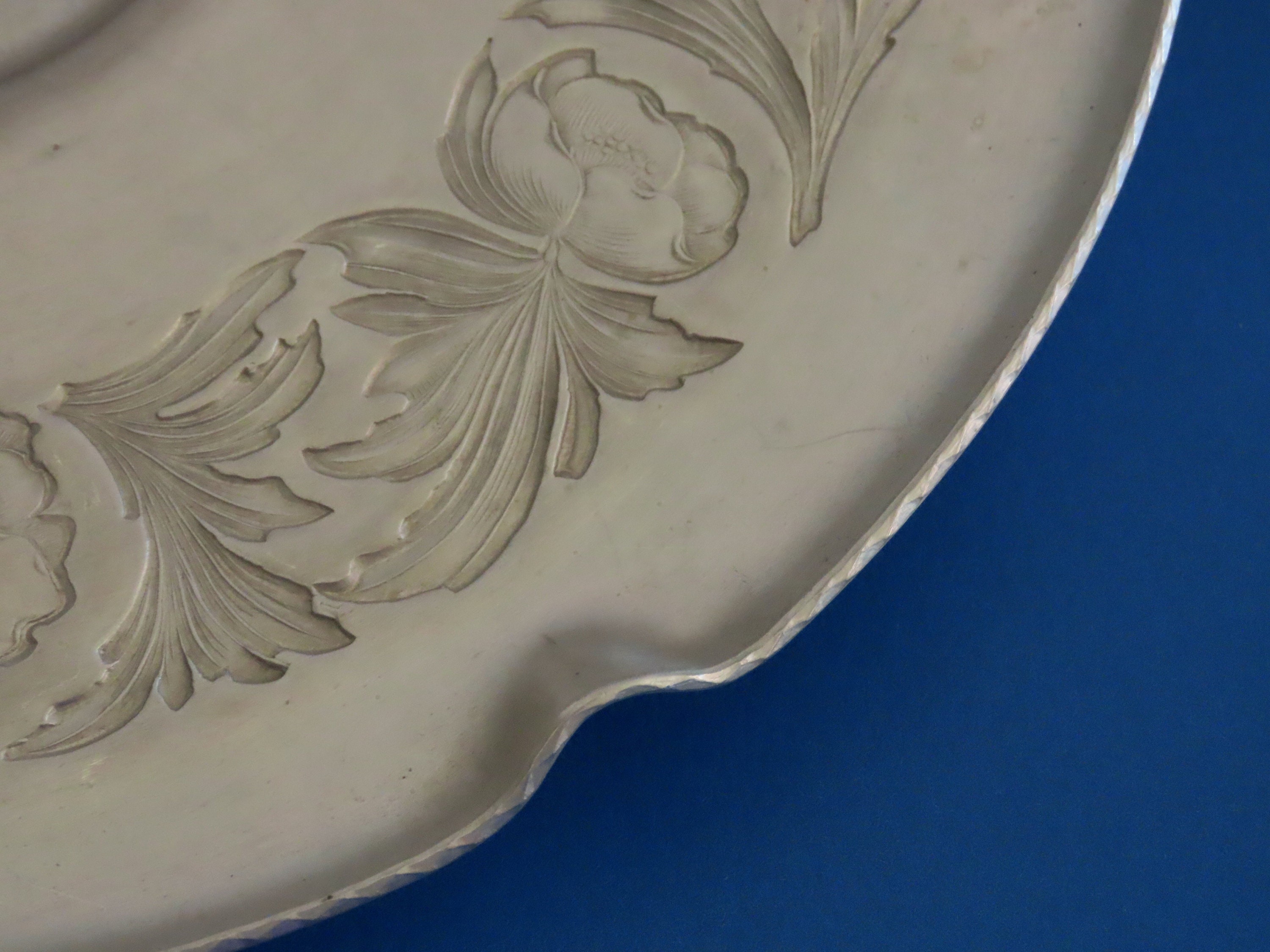 Vintage Everlast Metal Aluminum Hand Forged Tray/platter or Centerpiece ...