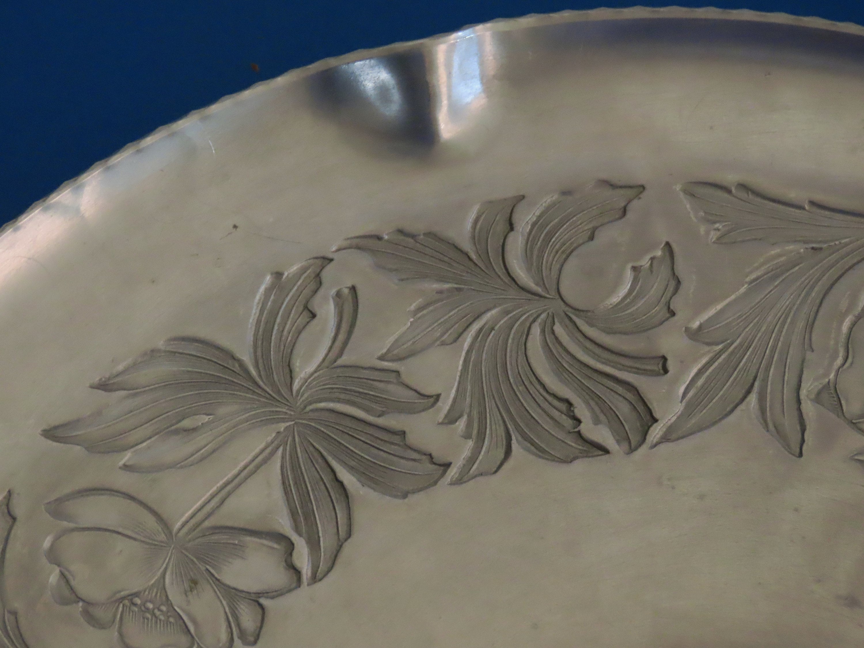 Vintage Everlast Metal Aluminum Hand Forged Tray/platter or Centerpiece ...