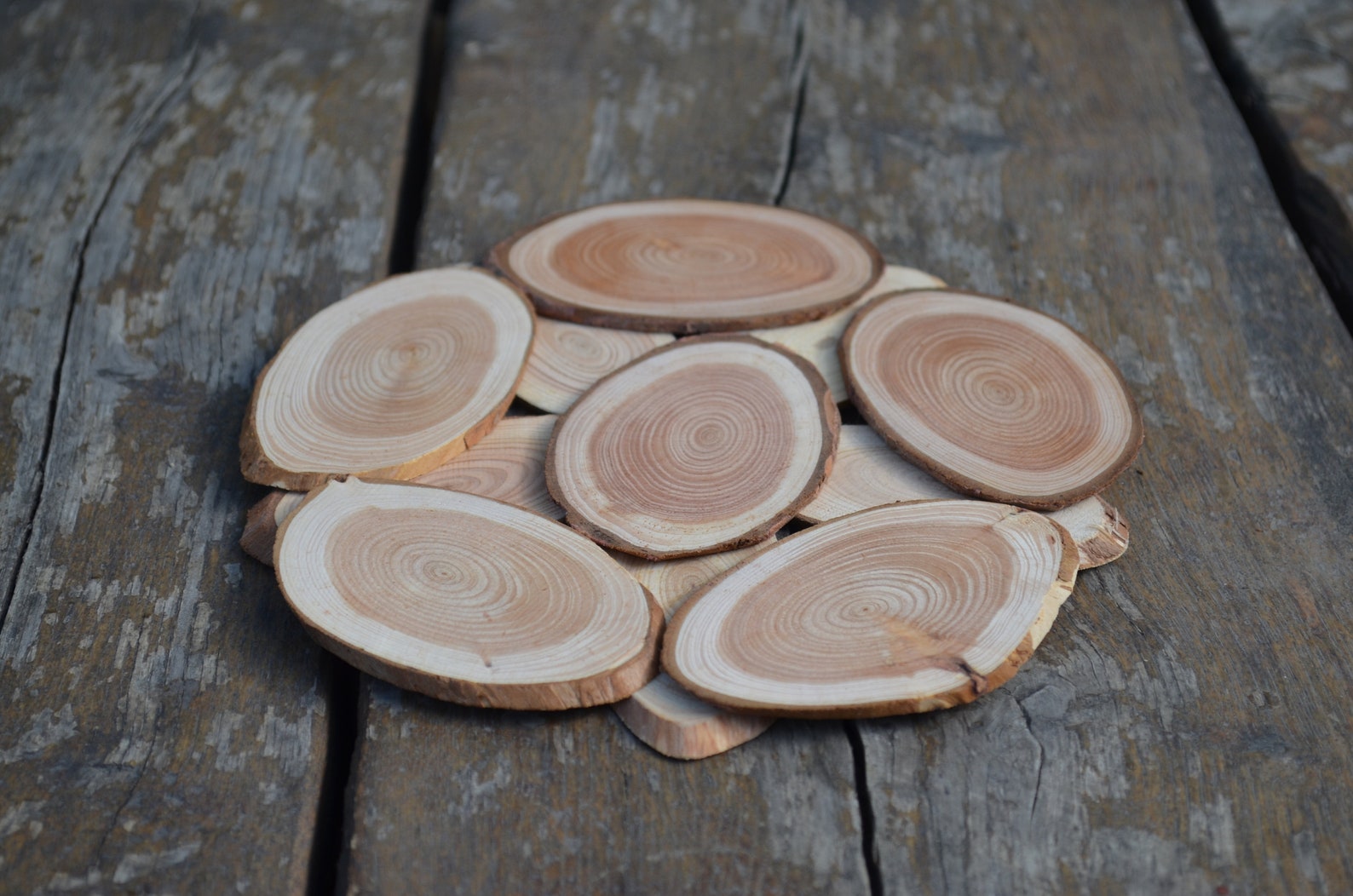 Wooden Plate Stand Handmade Hot Stand / Wedding Gift - Etsy