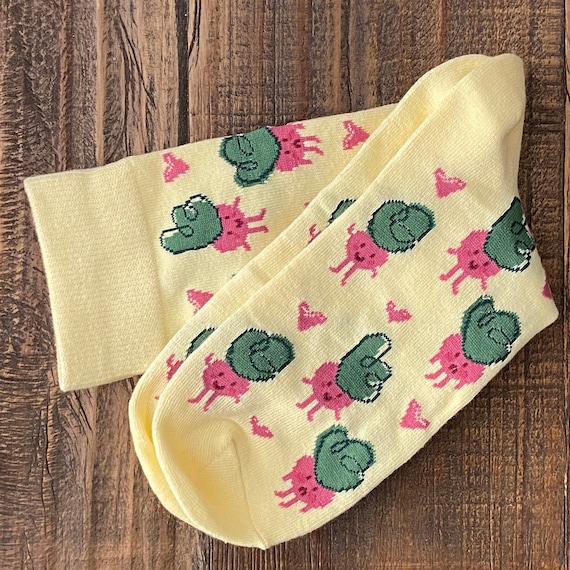 Socks Radish light | Etsy