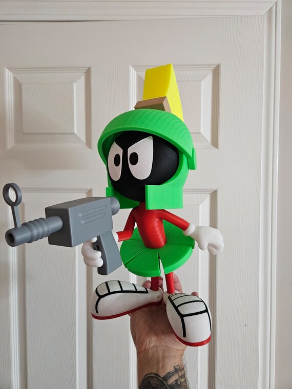 Marvin The Martian Shooting