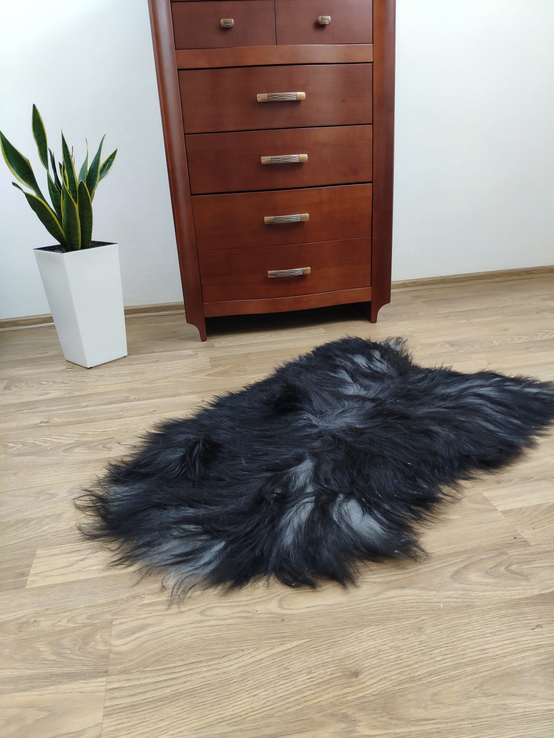 Black Grey Sheepskin Hide, Genuine Animal Fur, Sheepskin Rug Pelt ...
