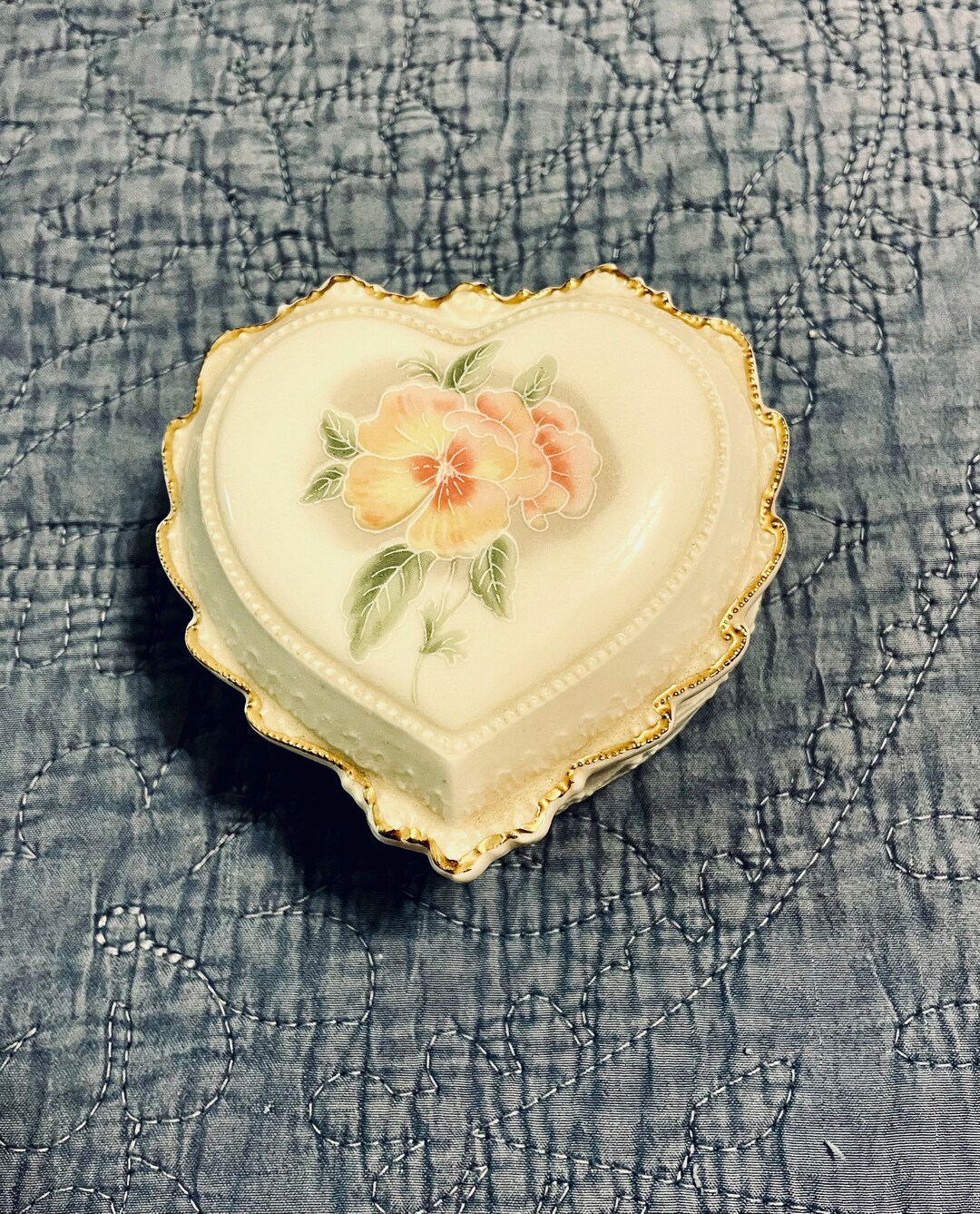 Music Box Porcelain Heart Shape by Heritage House, 2.5"h - Etsy