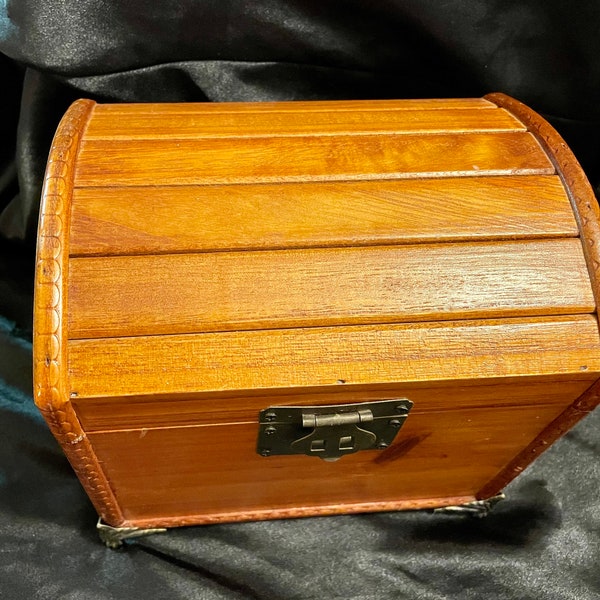 Small Wooden Chest - Etsy