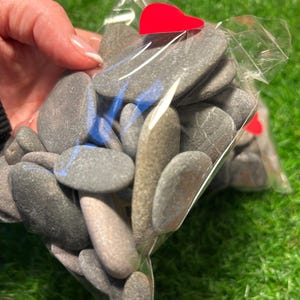 DIY Pebble Art Starter Kit: Grey Beach Pebbles (350g) - Etsy UK