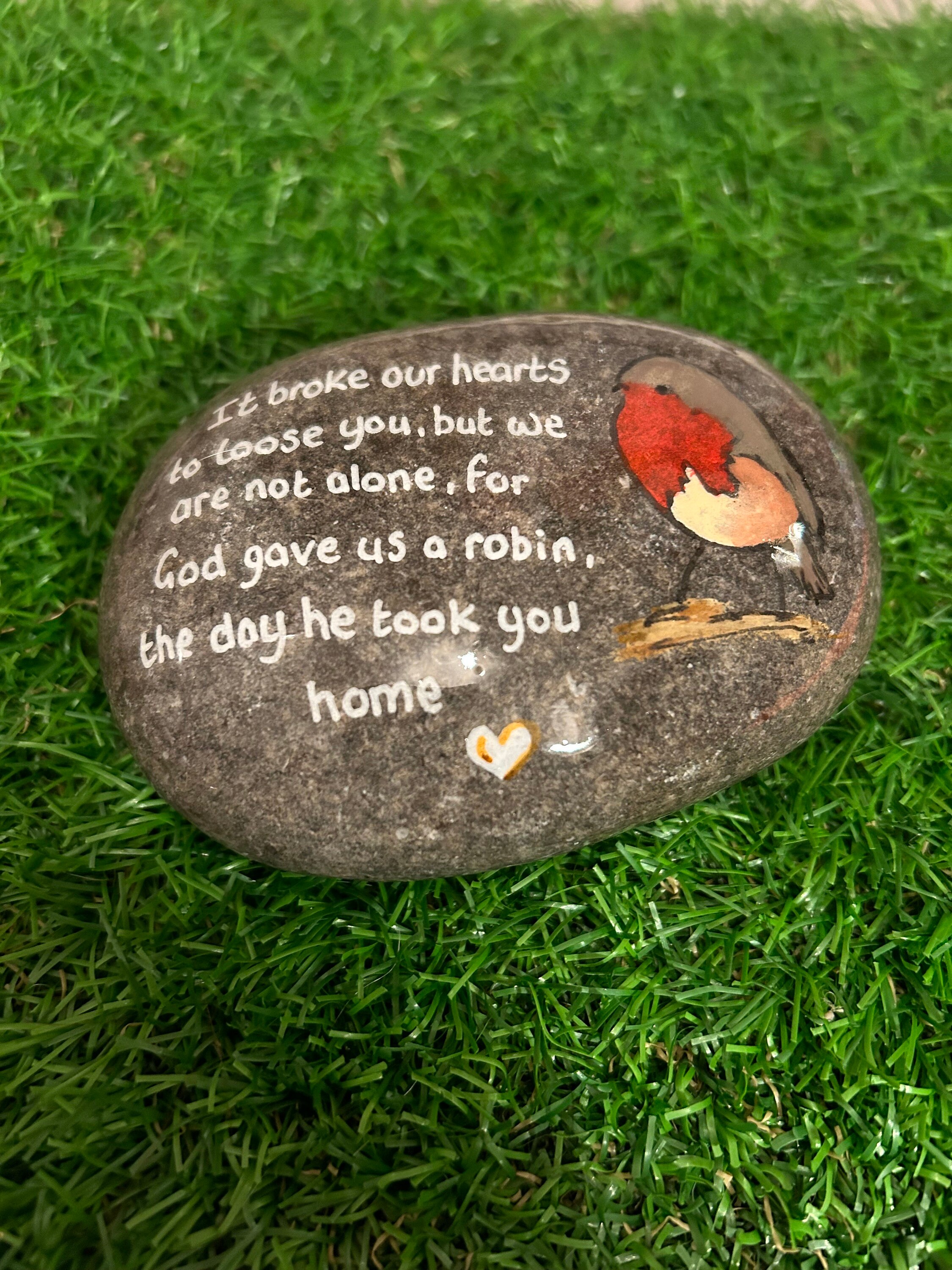 Robin Memorial Pebble Keepsake Garden Rock Memorial or Grave Ornament ...