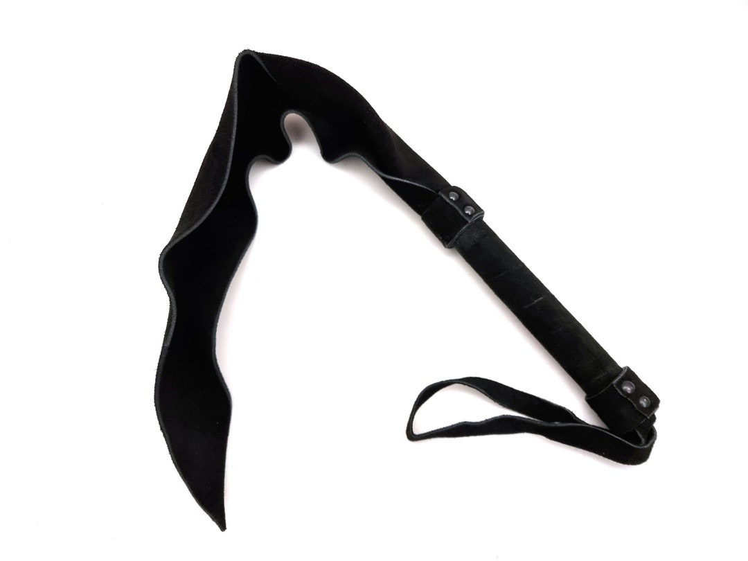 Dragon Tail Whip - Flogger - Floggers - Suede Flogger - Bdsm Leather ...
