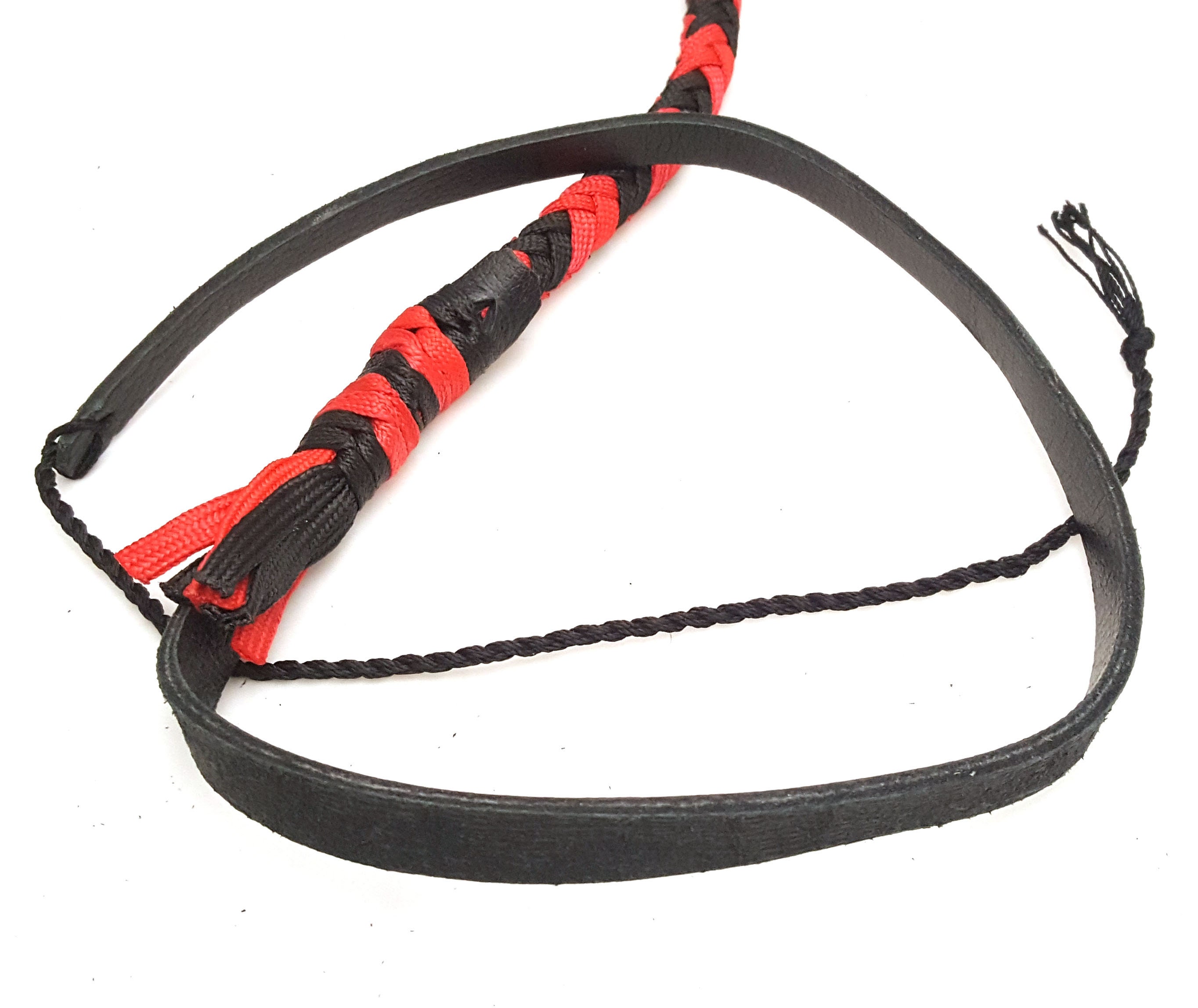 Bullwhip - Nylon Bullwhip - Paracord Whip - Red and Black Nylon Whip ...
