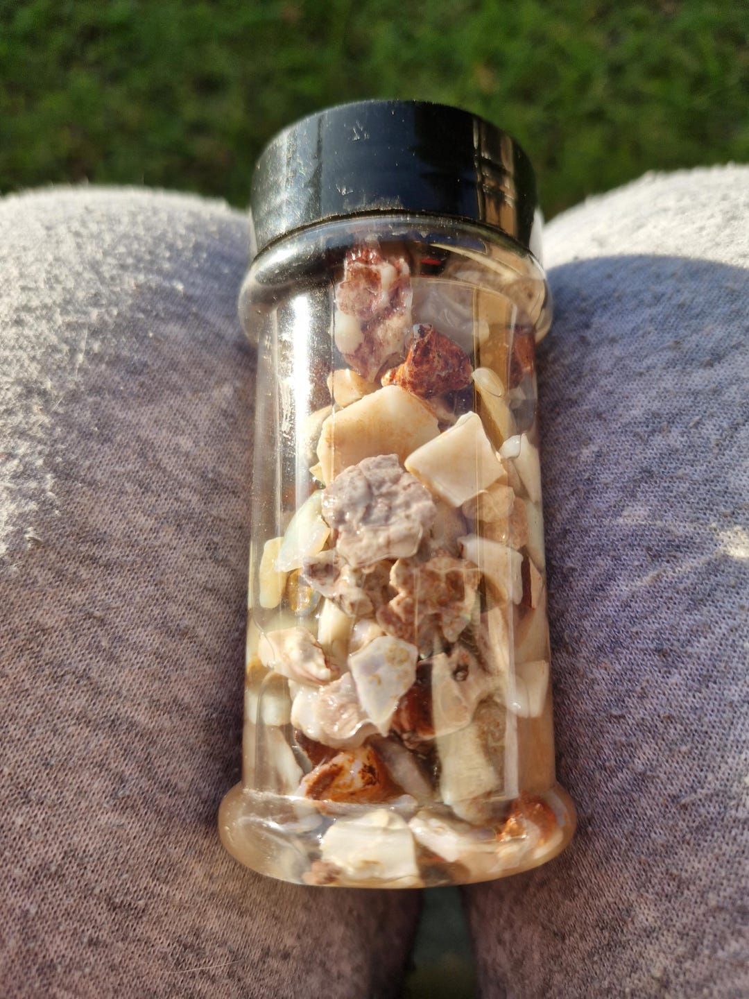BOULDER OPAL Chips Bottle. Bottle Measures 97cm High X 4.1cm Wide ...