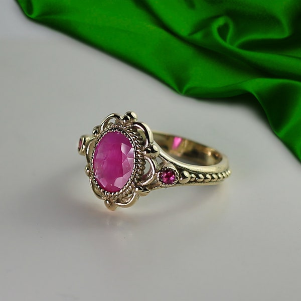 Vintage Ruby Ring - Etsy