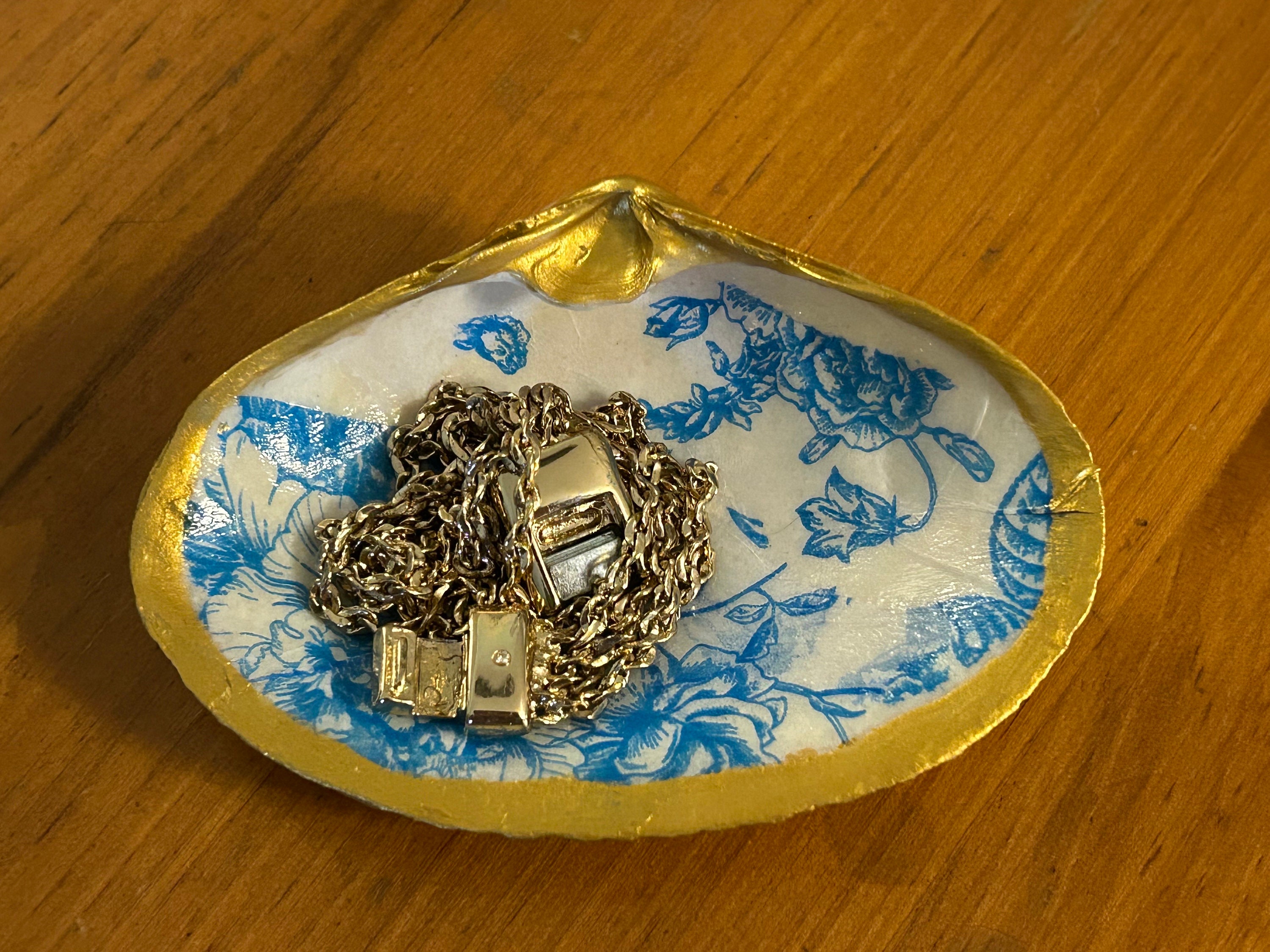Clam Shell, Blue and White Ring Tray/dish - Etsy