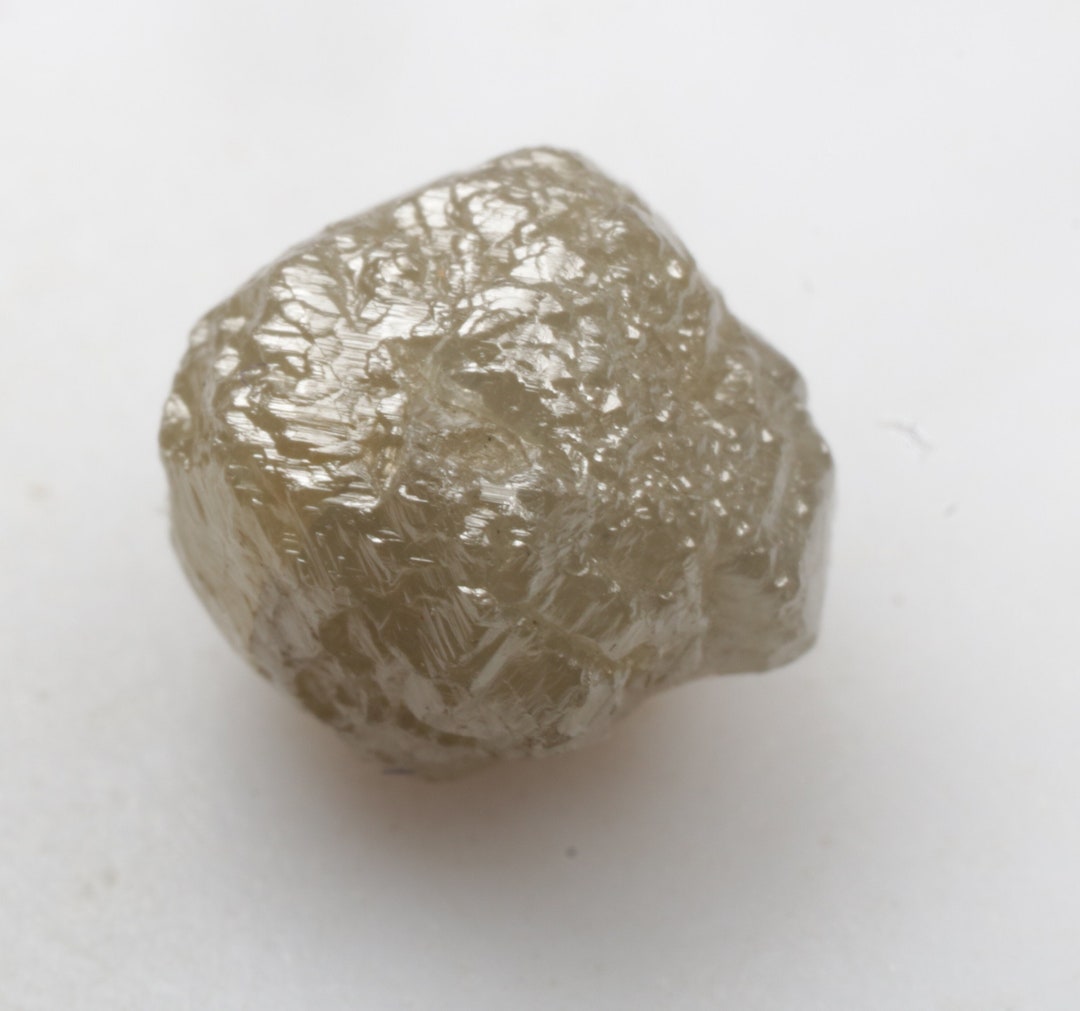 3.98 CT 8.1 X 7.7 MM Natural Loose Diamond Rough Diamond Uncut Diamond ...