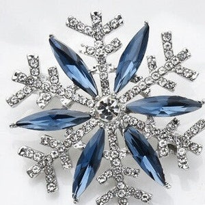 GORGEOUS SNOWFLAKE BROOCH Lovely Pin, Accessory Winter Jewelry Fun ...