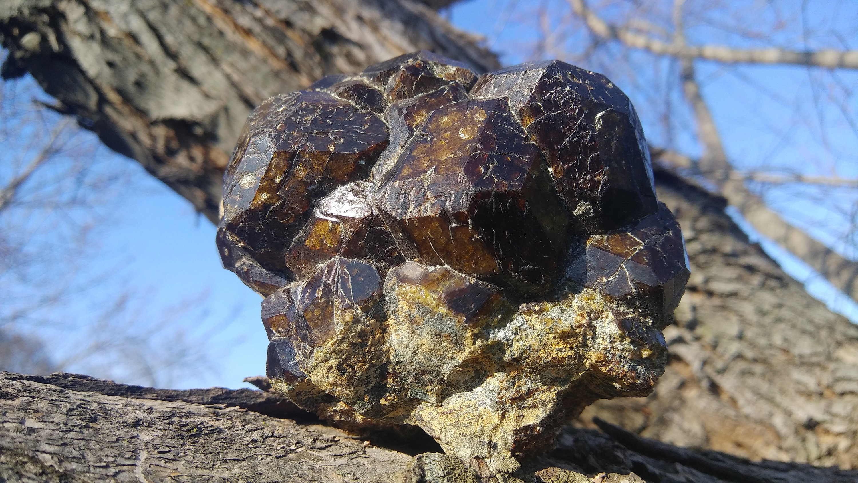 Black Melanite Andradite Garnet Crystal From Yuanggang - Etsy