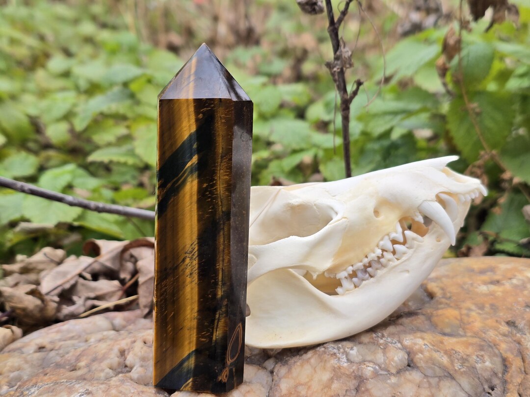 Gemmy Blue and Yellow Tiger's Eye - Hawks Eye Crystal Tower - Tiger Eye ...