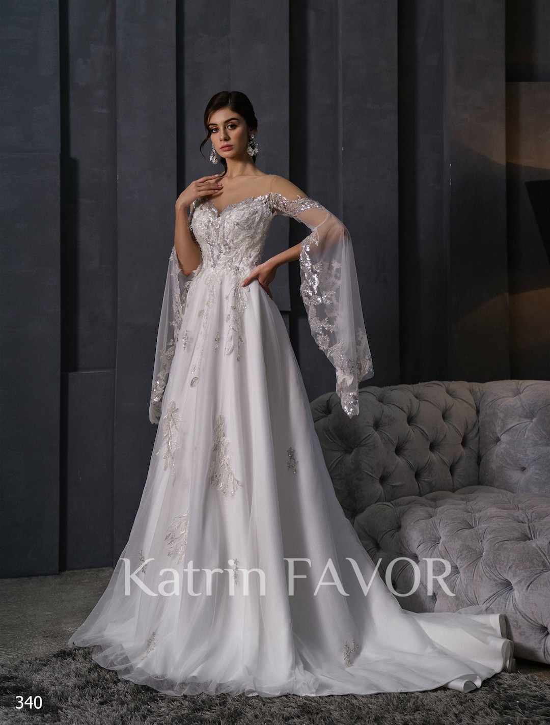 Medieval Lace Wedding Dresses