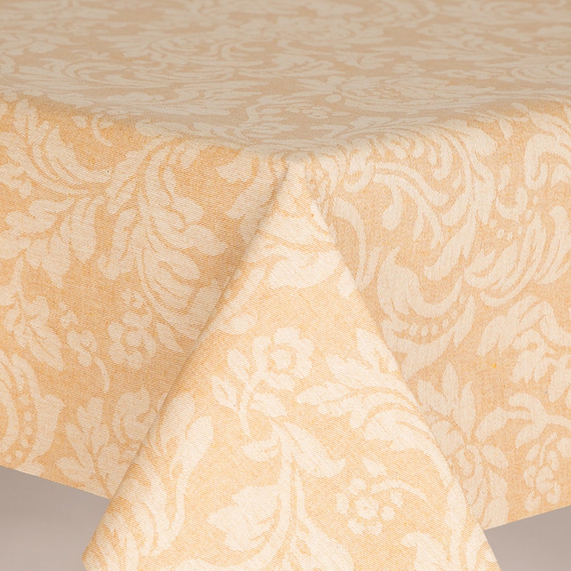 Classic Jacquard Damask Scrolls Oilcloth Tablecloth , Cotton Cloth With ...