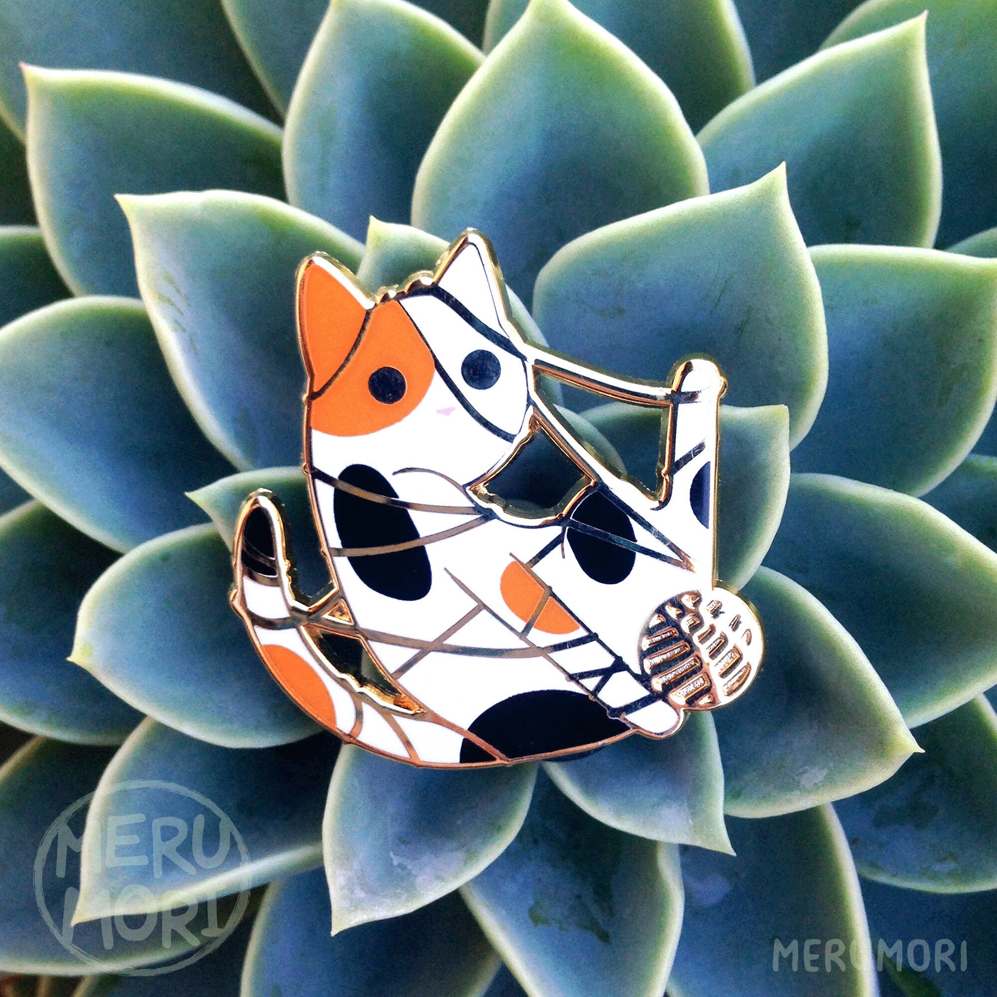 Sitting Calico Cat Enamel Pin - Etsy