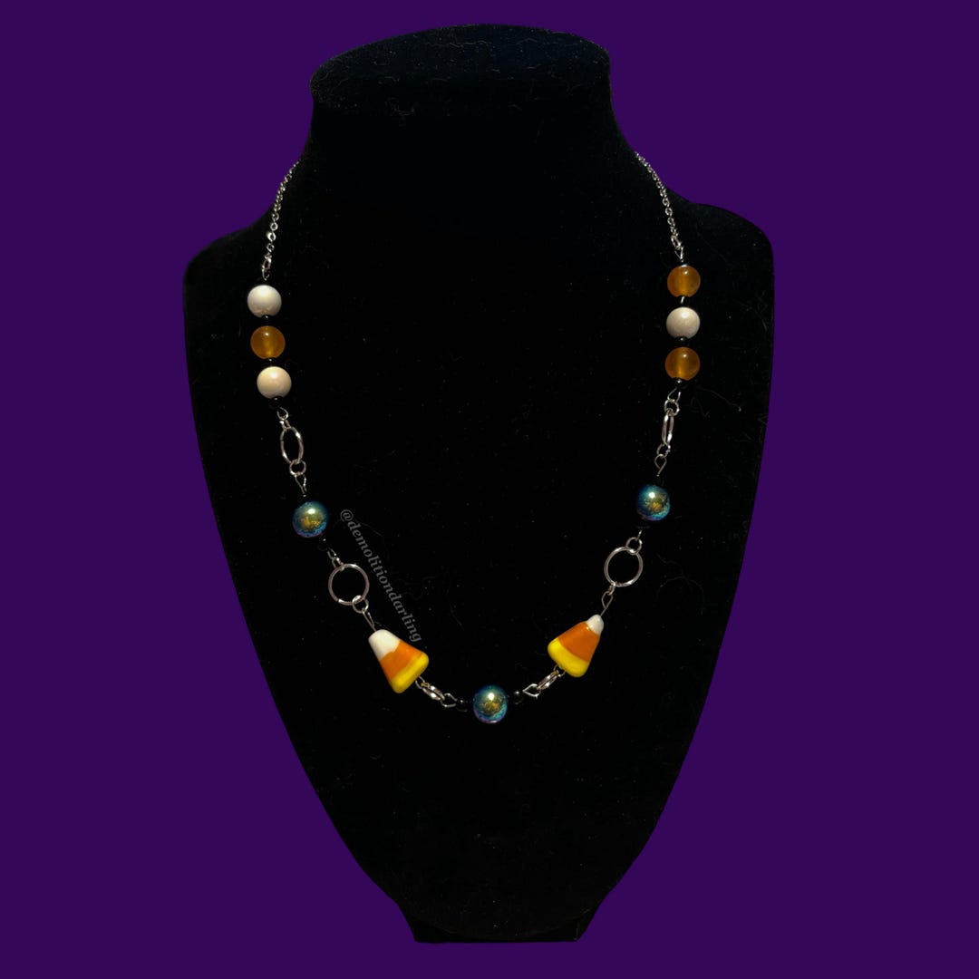 Spooky Chain Necklace - Etsy