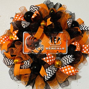 Cincinnati Bengals Wreath Football Sports Dorm Room Man Cave Party ...