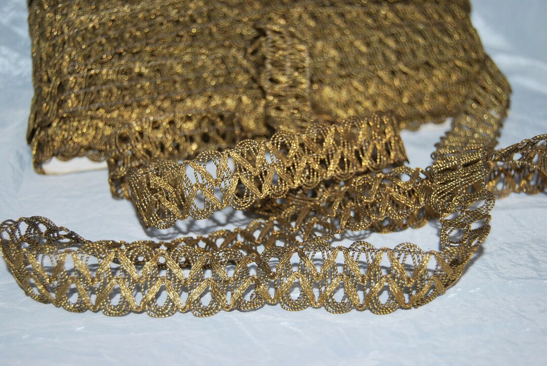 2 m Mooie oude antieke gouden rand brokaat grens kloosterwerk ...