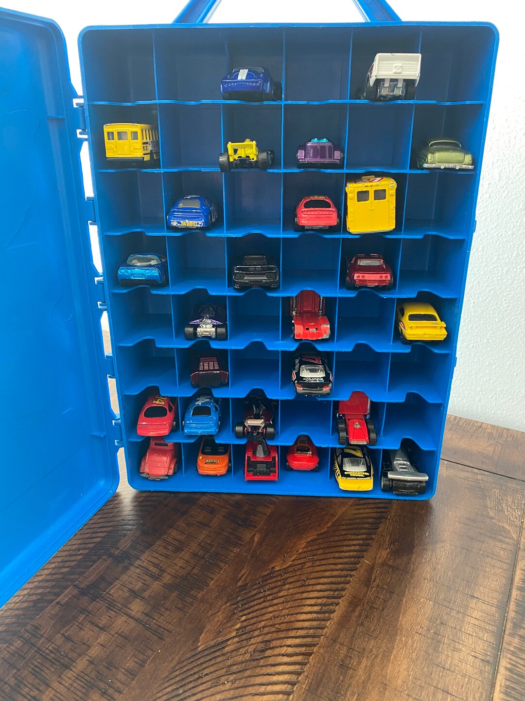 1997 Hot Wheels Carrying Case With 27 Cars Included - Etsy
