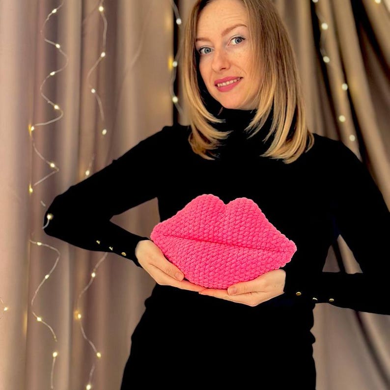 Crochet Kiss Pillow Plush Mini Lips Pillow Crochet Pattern Valentines ...