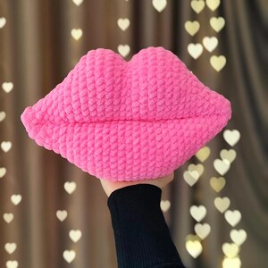 Crochet Kiss Pillow Plush Mini Lips Pillow Crochet Pattern Valentines ...