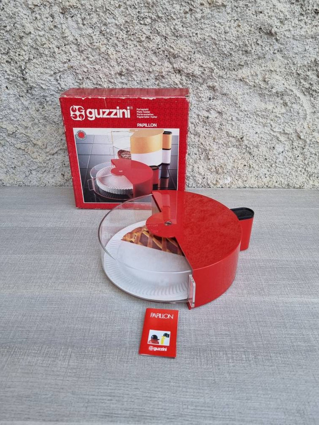 Guzzini Papillon Cake Holder From the 1980s Red Plastic Cake - Etsy