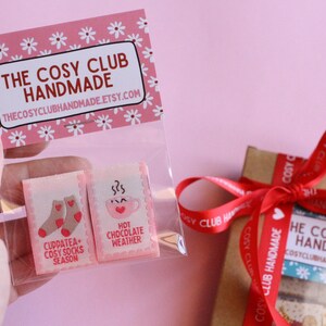 ULTIMATE COSY SET Woven Sewing Labels Gift Set Set of 18 Labels for ...