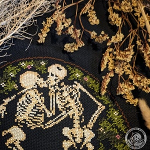 Hasanlu Lovers Cross Stitch Pattern | Gothic Skeleton Couple (PDF) - Etsy