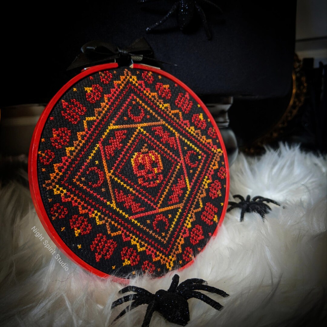 Ornate Pumpkin Sampler (round) - Gothic Cross Stitch Pattern ...