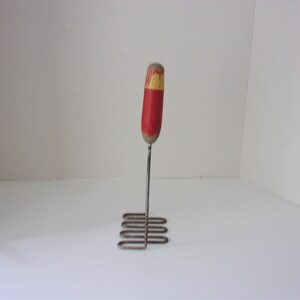 Vintage Androck Potato Masher Made in USA Painted Red and Cream Wood ...