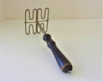 Vintage Potato Masher Heavy Wire Wavy Base Short Wood Handle | Etsy