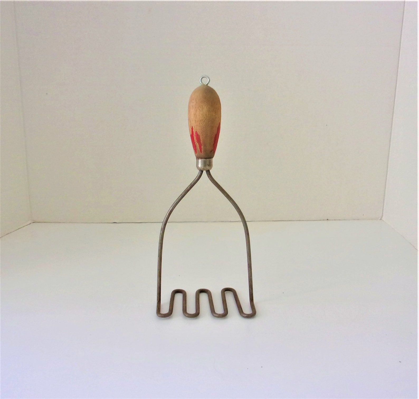 Vintage Potato Masher Heavy Wire Wavy Base Short Wood Handle - Etsy