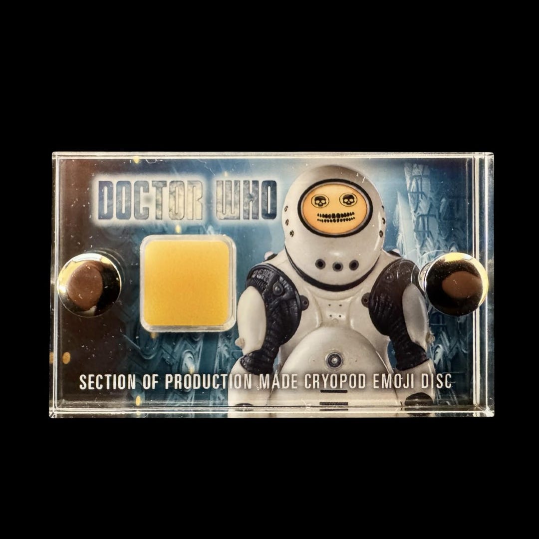 Doctor Who – Section of Cryopod Emoji Disc From ‘smile’ Mini Display ...