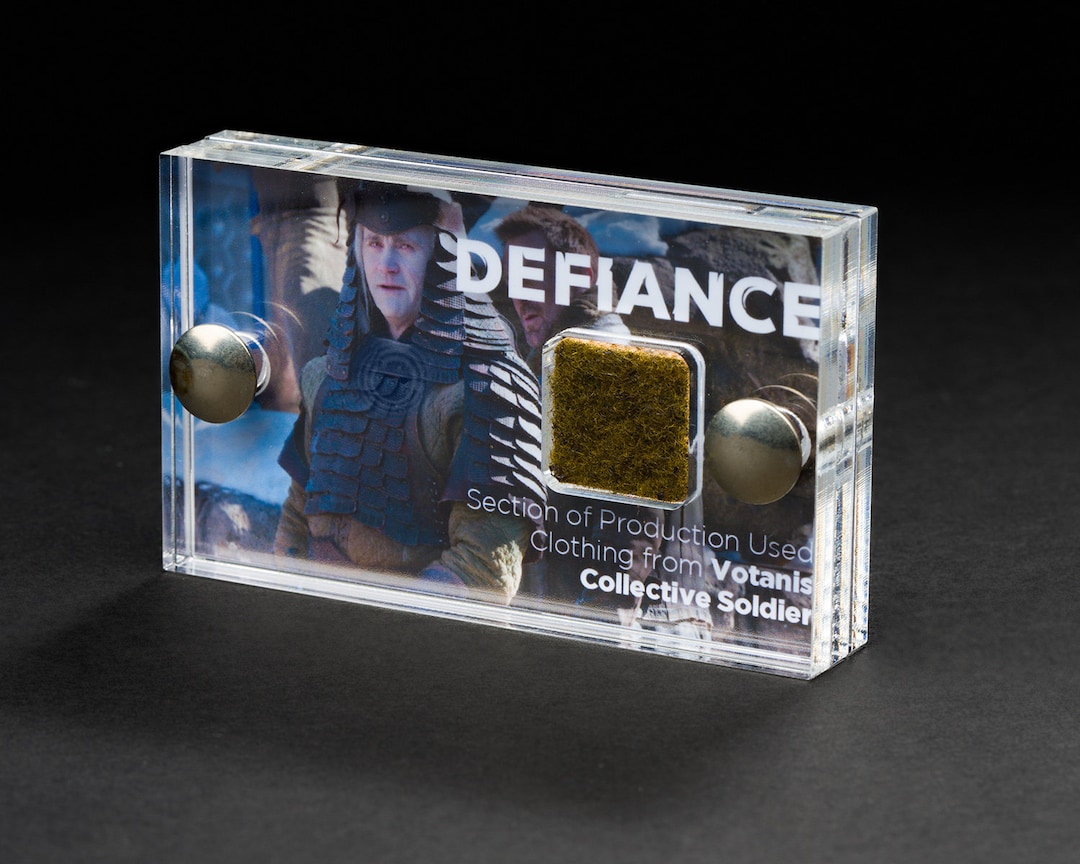 Defiance Votanis Collective Soldier Costume Swatch Sci-fi Mini Display ...