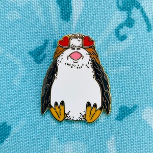 Lovey Heart Eyes Porg Hard Enamel Pin - Etsy