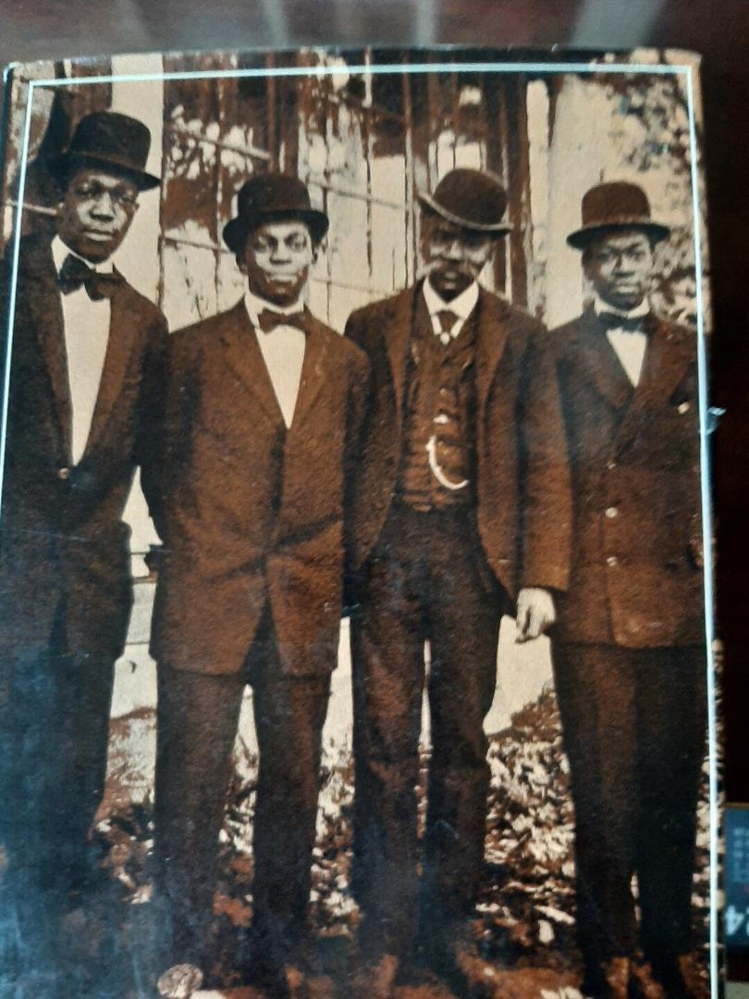 The World of James Van Derzee : A Visual Record of Black Americans ...