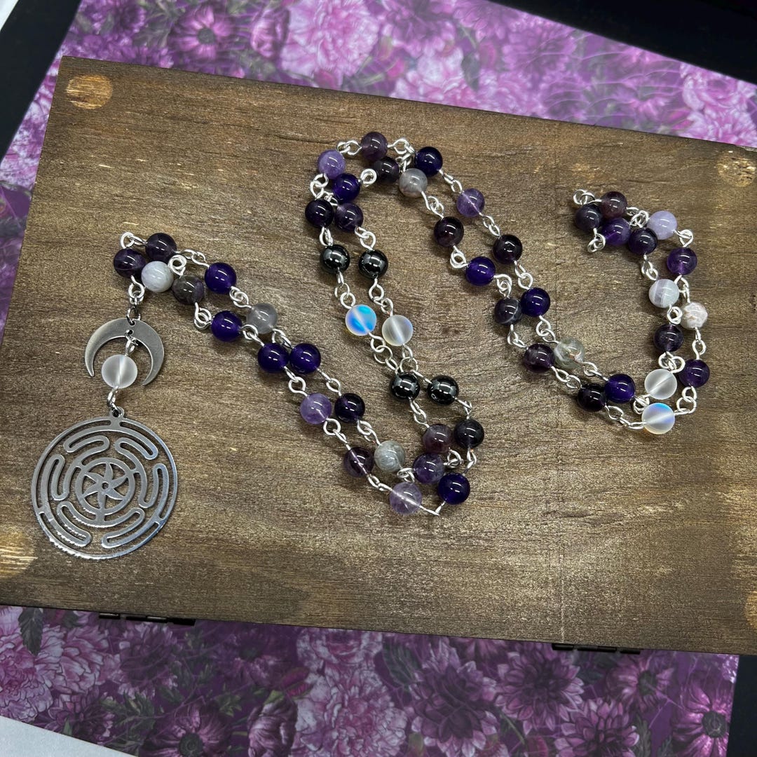 Hecate Rosary, Pagan Rosary, Goddess Hecate, Hecate Altar, Pagan ...