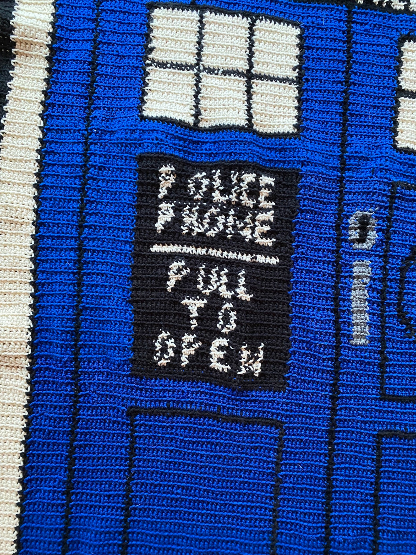 Dr. Who Tardis Blanket - Etsy UK