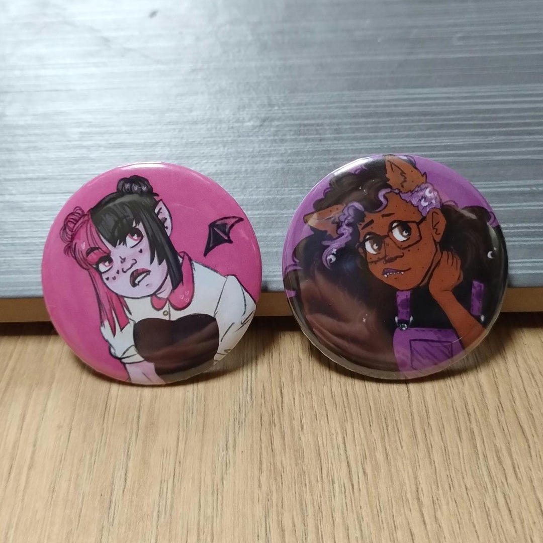 Monster High G3 Clawdeen and Draculaura 44mm Pin Badges - Etsy